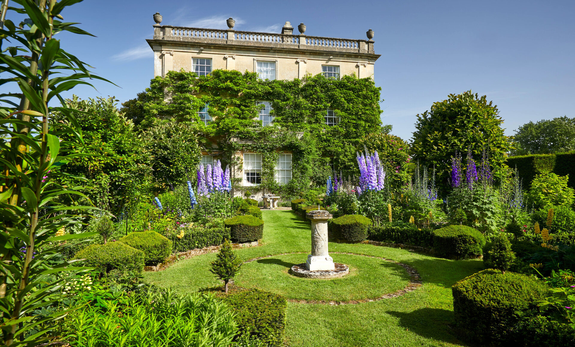 Highgrove House Gardens